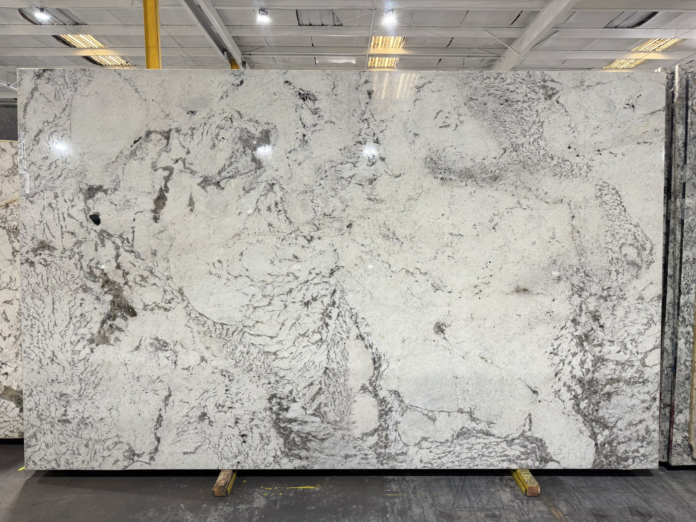 Granite & Other Natural Stone Slabs