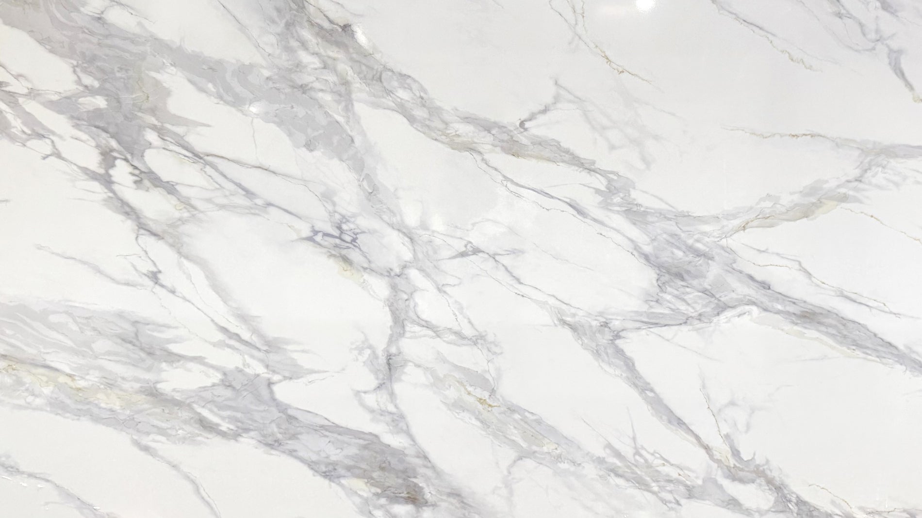 Calacatta Vagli Oro 790 Polaris Printed Quartz